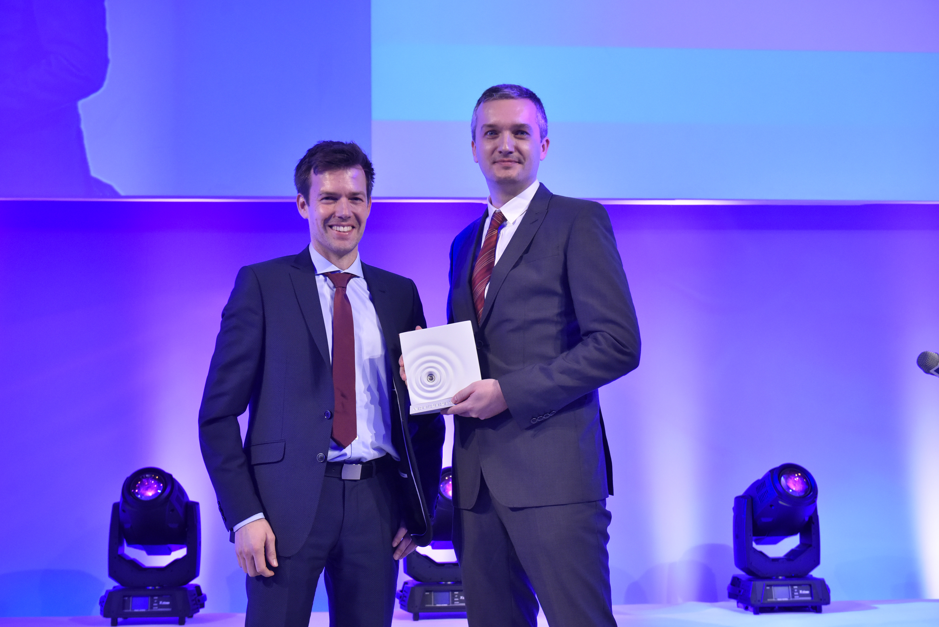 NLM: Fernsehen Unterhaltung